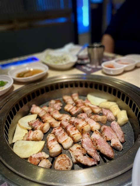 공덕 맛집 두껍삼 마포점 공덕역고기집 입안에서 터지는 육즙의 향연 네이버 블로그