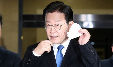 150여쪽 질문 쏟아낸 檢… 이재명 33쪽 진술서로 부인