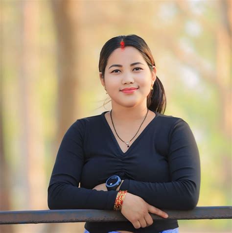 Manu Bishwokarma On Reels