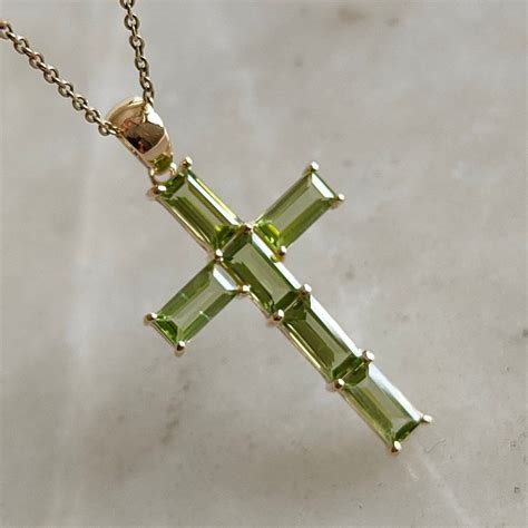 Natural Peridot Cross Pendant K Solid Yellow Gold Peridot Pendant August Birthstone Pendant