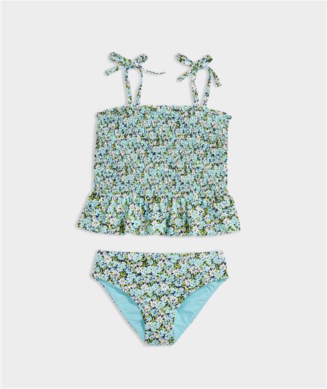 Vineyard Vines