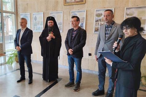 Държавният архив представи православните храмове в Монтана