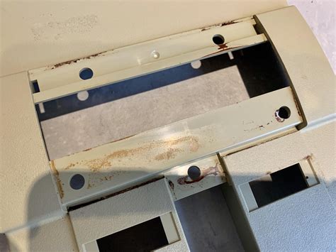 pulled this na snes apart because it was having picture issues telling