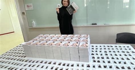 รวมรูปภาพของ จัดหนัก 11 คนรวด เงือกสาวแชมป์เยาวชนโลก ปิดตำนานอำลา