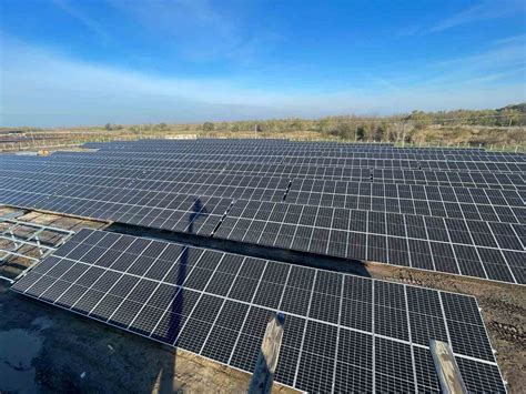 Padej Dobija Solarnu Elektranu Instalisane Snage 3 Mwp Energetski Portal