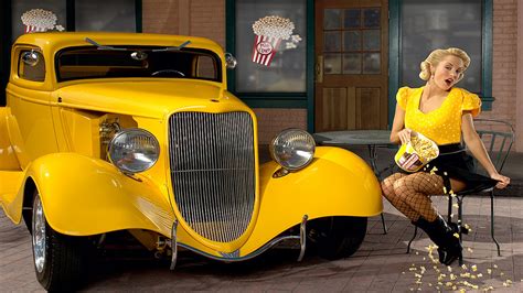 Sexy Girls And Cars Wallpapers Chloe Moretz Kiss Ass Premiere Wallpapers Hd Wallpapers Id 10036
