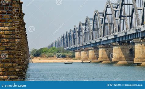 Railway Bridges Across The Godavari River In Rajahmundry Andhra