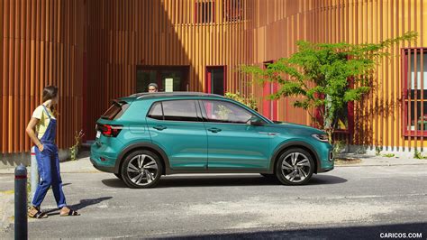 Volkswagen T Cross MY Side