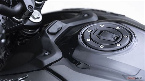 Bajaj Pulsar N250 Fuel Tank Image Bikewale
