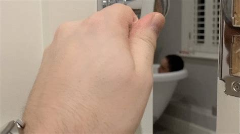 Bath Voyeur Shaving And Washing Rachelle Summers Store Clips4sale