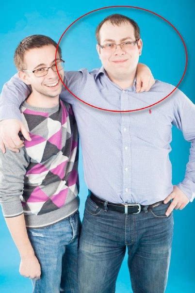 НА ФОНЕ ГЕЙ СКАНДАЛА РЕЗКО ПОДАЛ В ОТСТАВКУ министр молодежной политики Самарской обл Сергей