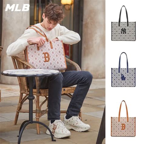 【mlb】托特包 Monogram系列 洋基紅襪道奇隊3aorl013n 3色任選 Momo購物網 好評推薦 2024年2月
