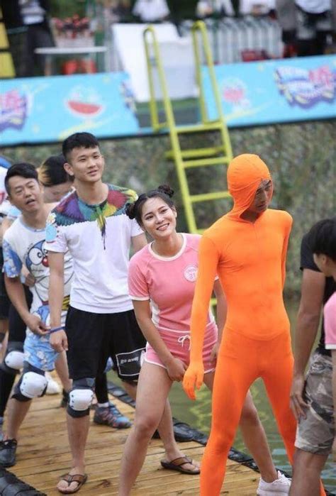 摇啊笑啊桥第一季摇啊笑啊桥悦摇啊笑啊桥绵羊队大山谷图库