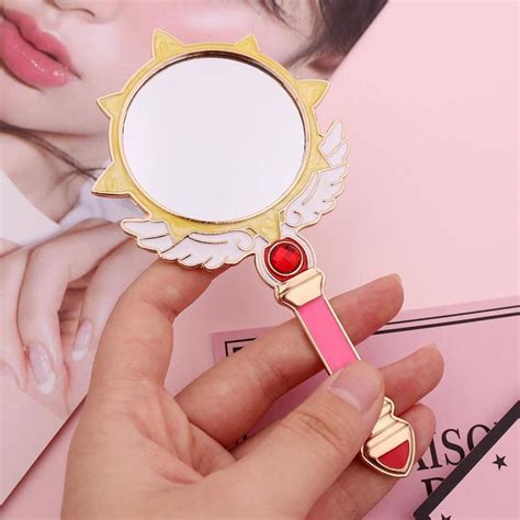 1pcs Sailor Moon Peripheral Makeup Mirror Wand Acessórios Foto Still