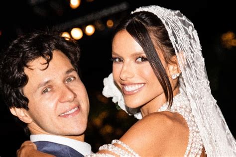 Duda Nogueira E Victor Lazarte Selam O Amor Em Cerimônia Exuberante