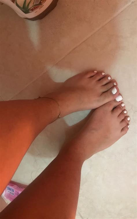 Need A Foot Rub Scrolller