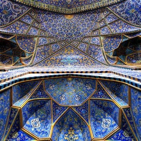 بناهای تاریخی ایران با معماری ایرانی و اسلامی عکس