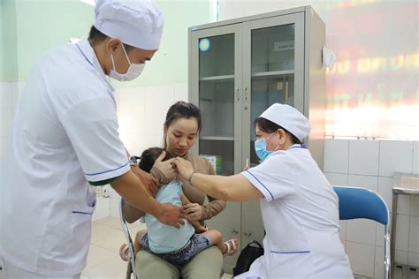 Vì sao nhiều trẻ trong nhóm tuổi tiêm chủng của chiến dịch tiêm vaccine