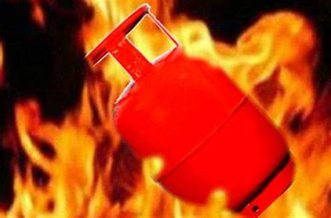 Lpg Blast Karnataka 10 Killed Several Critical