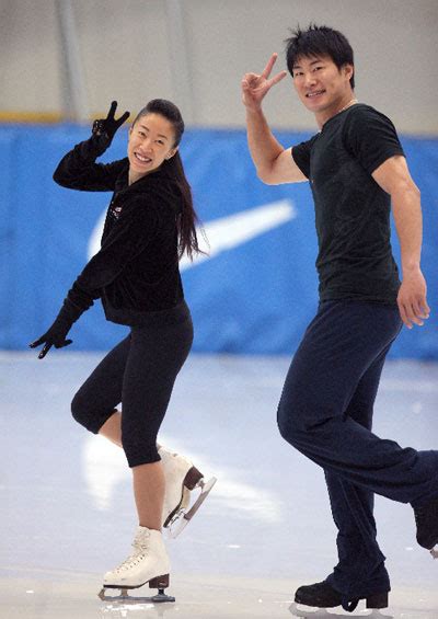 花滑动作讲解花滑基本动作花滑跳跃动作大山谷图库