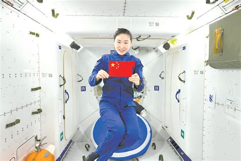 两会上的航天声音 全国人大代表、航天员刘洋：走进“空间科学的春天”澎湃号·政务澎湃新闻 The Paper