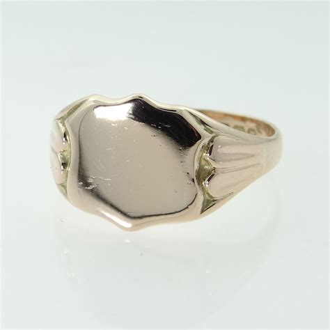 9ct Rose Gold Diamond Set Signet Ring