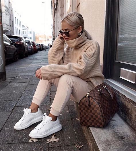 Louis Vuitton Outfit Women Paul Smith