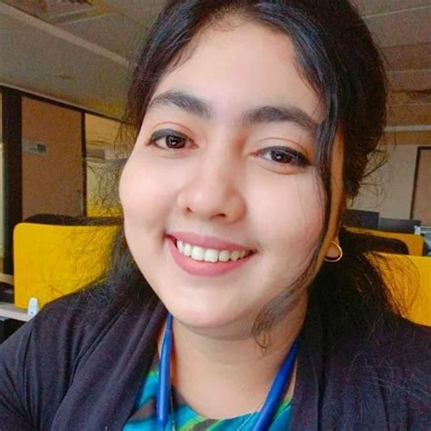রাস্তায় অজ্ঞান হয়ে পড়ে যুবক হাতের চারটে আঙুল কাটা আসল ঘটনা জানলে