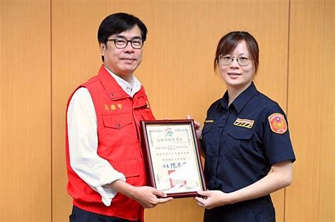 「勤求民隱、解決民困」高市警林怡孜獲頒廉潔楷模 中華日報 Line Today