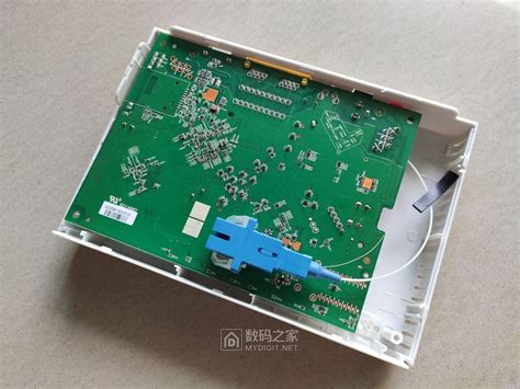 拆中兴zxhn F412电信光纤猫 拆机乐园 数码之家
