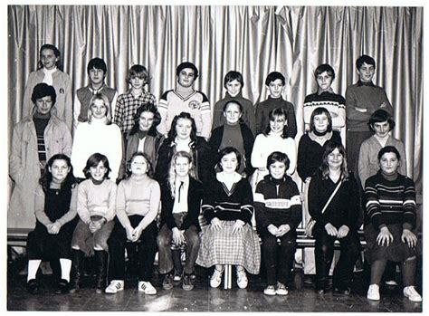 Photo De Classe 6°f De 1980 Collège René Cassin Copains Davant