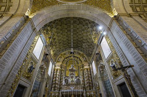 Iglesia De Nossa Senhora Da Nazare Portugal Foto Editorial Imagen De