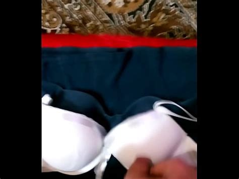 Cum Bra Xvideos Com