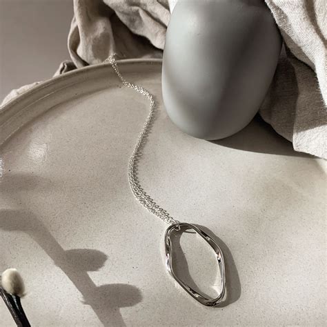 Farah Necklace Modern Simple A Weathered Penny