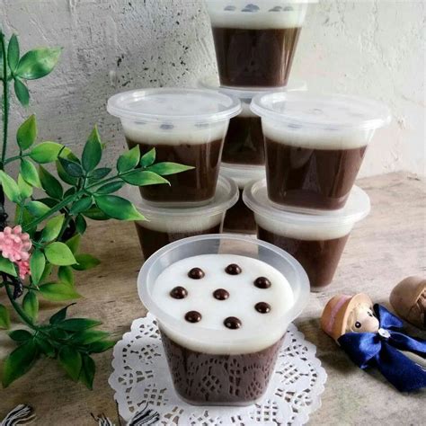 Resep Puding Coklat Vla Vanilla Sederhana Rumahan Di Yummy App