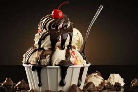 Indulge In Sonics Decadent Hot Fudge Sundae A Sweet Treat For All Ages