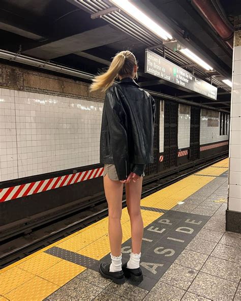 Kari Riley 07032023 • Celebmafia