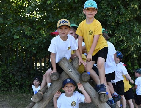 Flitwick Lower School Vacancies