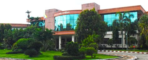 Unicef Myanmar ️☺️ ကလေးတိုင်းအတွက် သူငယ်ချင်းမိတ်ဆွေကောင်းတွေနဲ့ ချစ်ခြင်းမေတ္တာ လိုအပ်ပါတယ