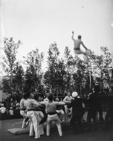 Alfheim Svømmehall Samfunnshus Og Park Tromsø Kommune