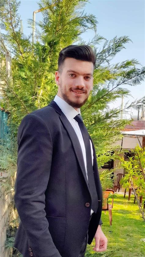 Evlenmek İsteyen Dürüst Erkekler İslami Evlilik ve Arkadaşlık Sitesi