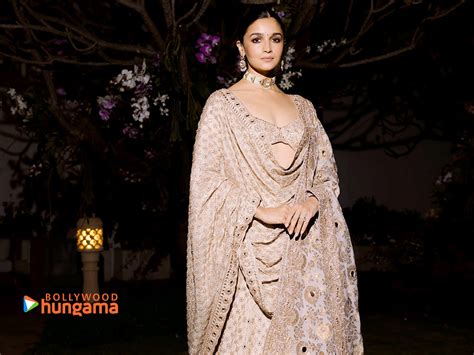 Alia Bhatt Wallpapers Alia Bhatt 1 188 Bollywood Hungama