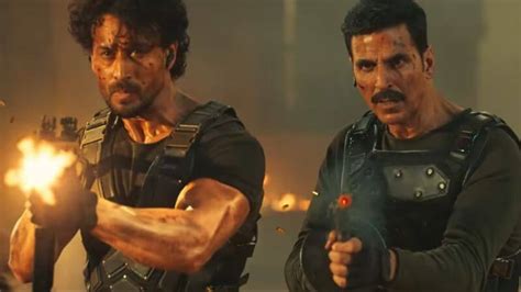 Bade Miyan Chote Miyan Day 2 Box Office Collection Bmcm Falls On Day 2