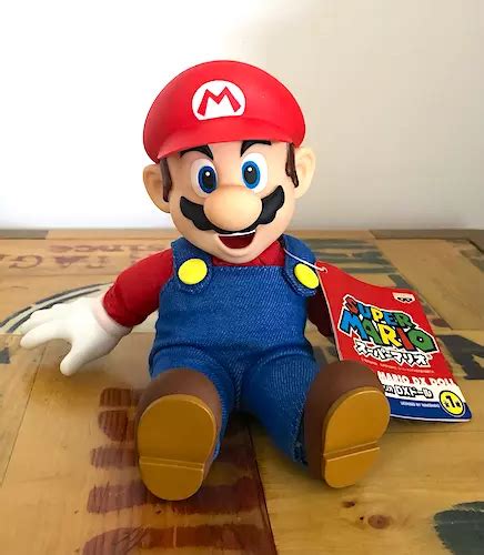 Super Mario Bros Collectable Figure Plush Sitting Mario Rare 2007