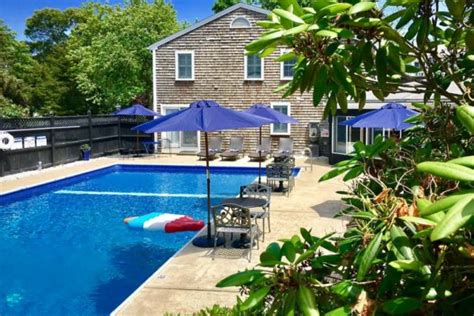 12 Cool Boutique Hotels In Cape Cod Massachusetts Wandering Wheatleys