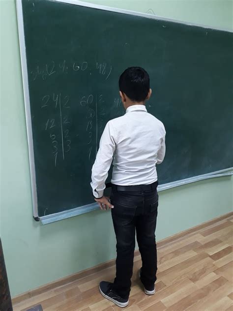 სოფელ ბორბალოს საჯარო სკოლის მათემატიკის მასწავლებლის მარეხი ჯანგებაშვილის საწრეო მუშაობა 6 კლასში