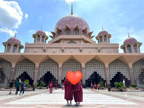 말레이시아 🇲🇾 여행 3일차 푸트라자야 핑크 모스크ㅣ반딧불 And 블루 티어스 투어ㅣ페트로나스 트윈타워 야경 구경하기