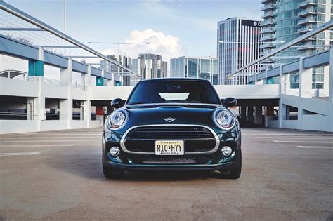 Mini Cooper Hardtop Oxford Edition Review Fun And A Relative Bargain