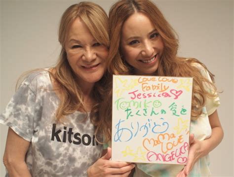 道端三姉妹の父と母 働く女性の味方