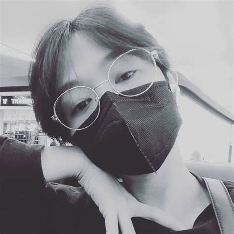 Kharen D Rhenkd • Threads Say More